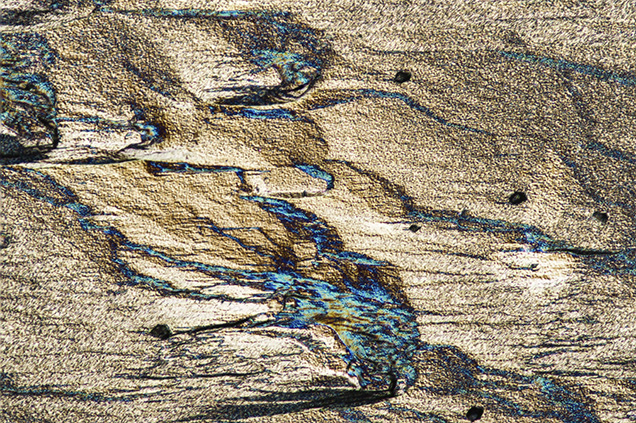 Quarterly Crystal: “Ball Bearing” in Quartz | Gems & Gemology