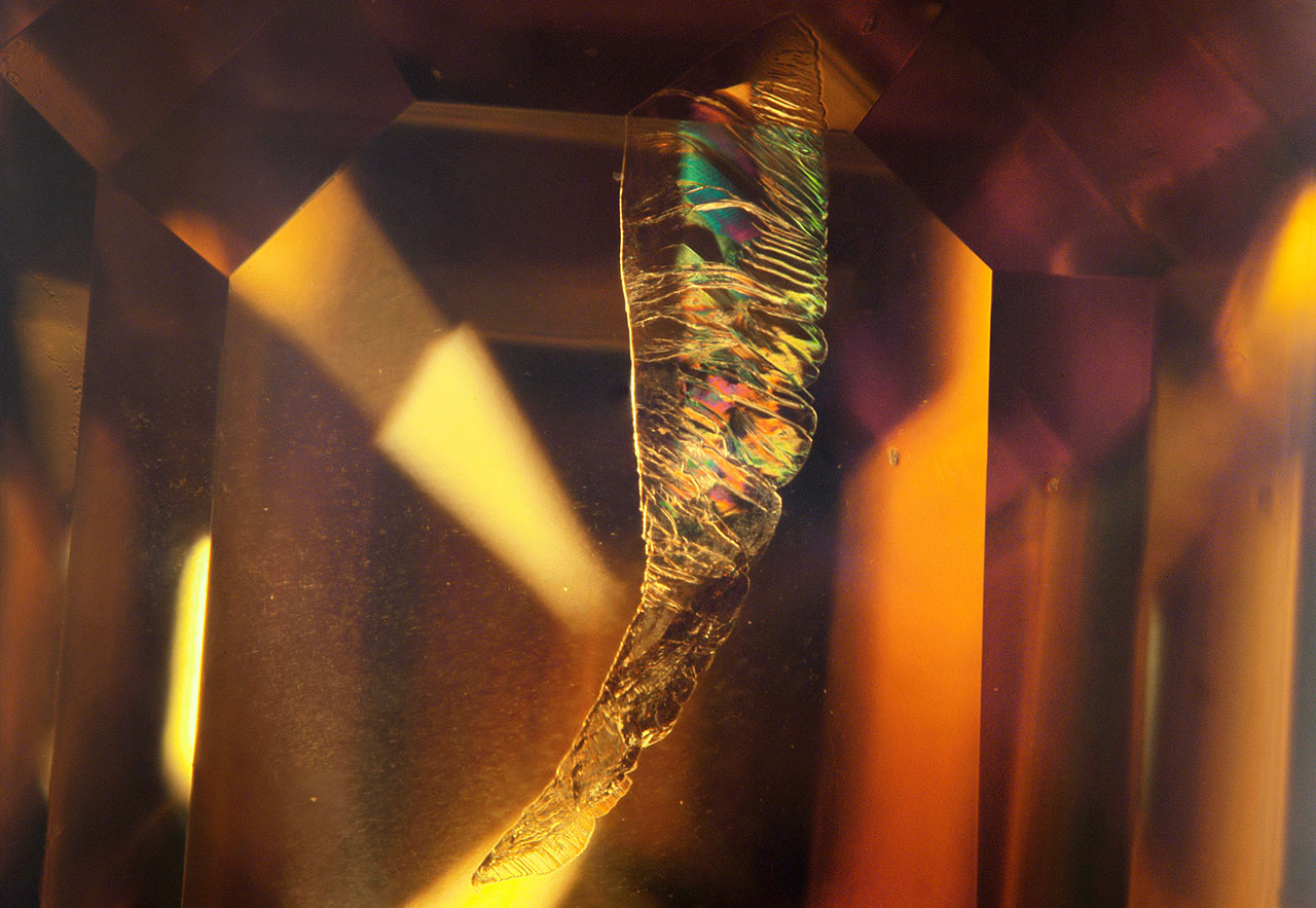 An Iridescent “Insect Wing” in Diamond